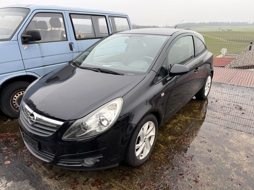 Spannende Opel Corsa 14 Bild