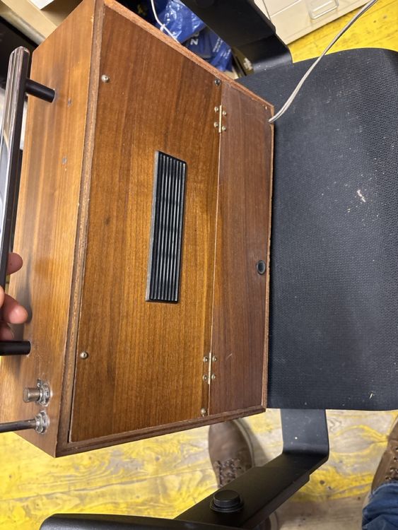 Radio Vintage Eight Band -📻 (Gebraucht) in basel für CHF 95 – nur ...