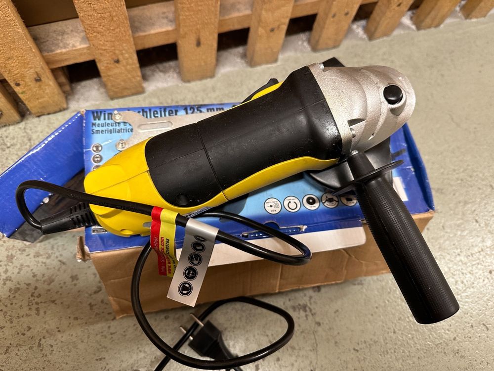 MISTER TOOL Winkelschleifer 910 W | Kaufen auf Ricardo