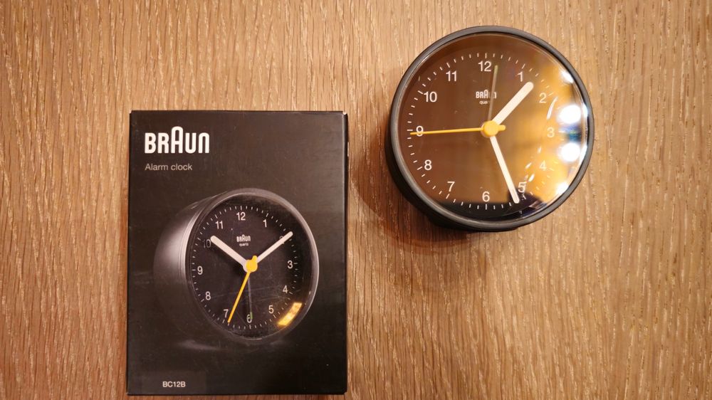 Braun Classic / Wecker / Uhr / OVP (Gebraucht) in Sirnach für CHF 19 ...