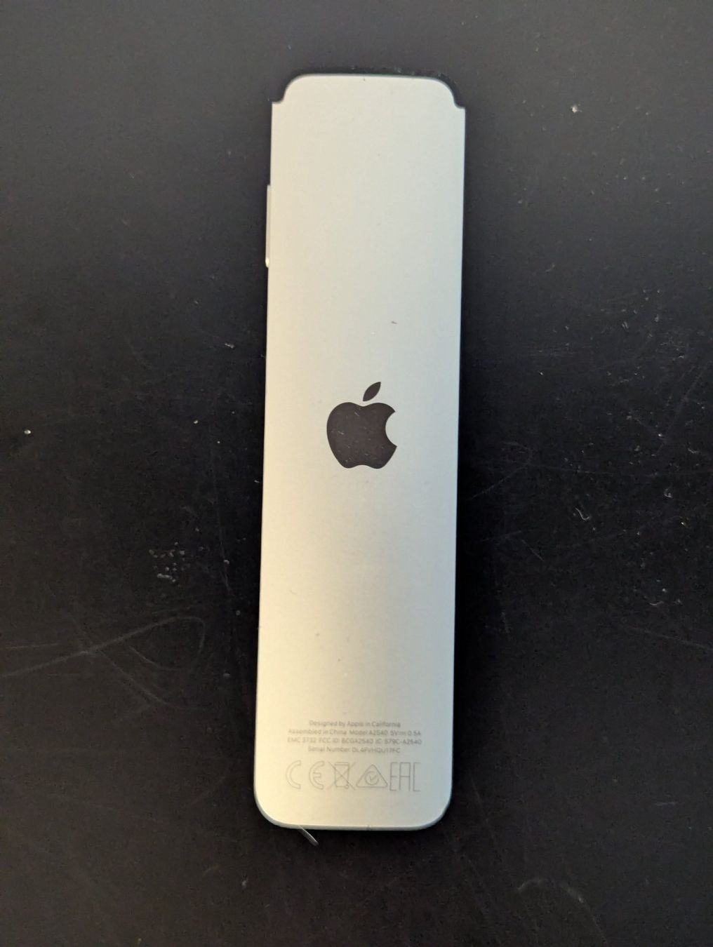 Apple TV Remote (2. Generation) (Gebraucht) in Zürich für CHF 28 – mit ...