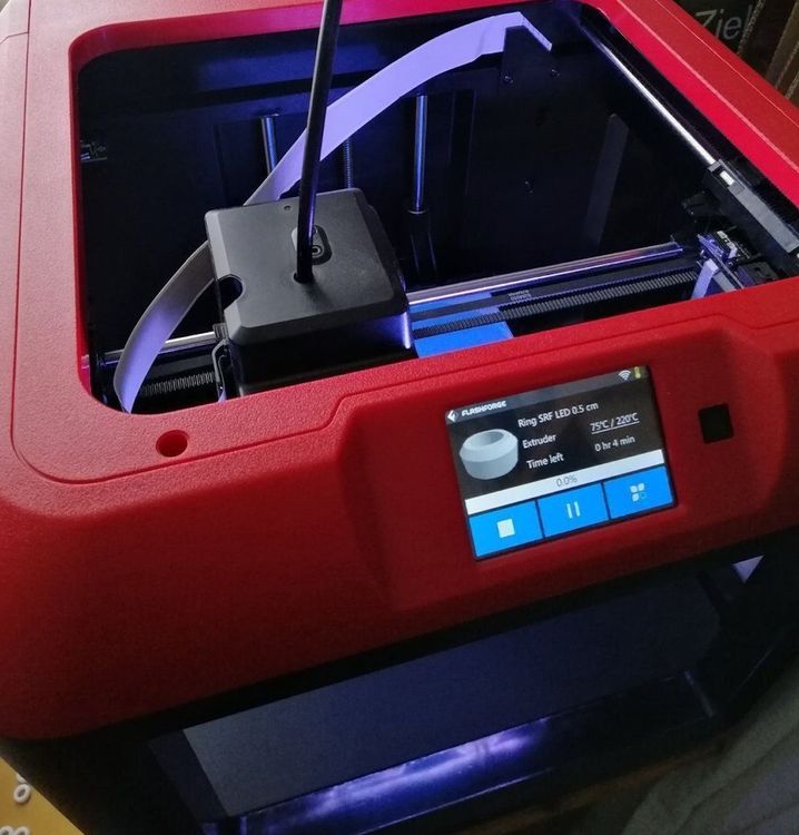 Flashforge Finder 3D-Drucker WIFI (Gebraucht) in Romanshorn für CHF 99 – mit Lieferung auf ...