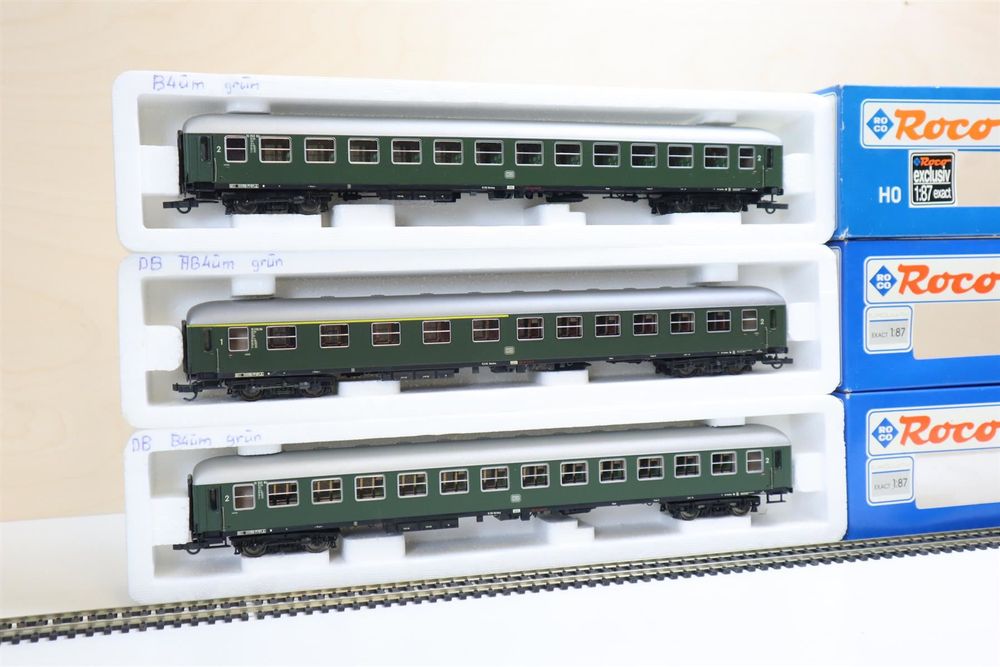 ROCO 3 x Schnellzugwagen 44740 / 44742 | Kaufen auf Ricardo