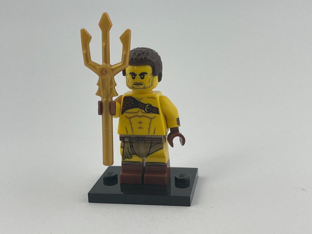 Lego 71018 Minifigure Series 17 Roman Gladiator (Gebraucht) in Thalwil ...