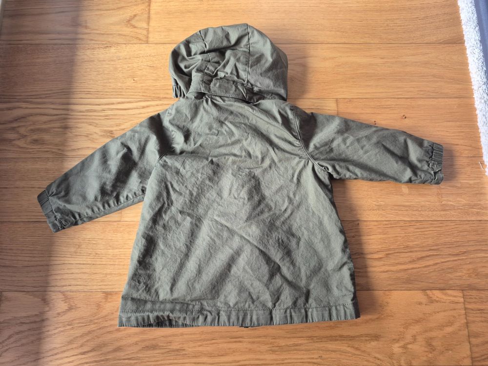 Übergangsjacke Baby Mädchen in 68 in Dunkelgrün / H&M (Gebraucht) in ...