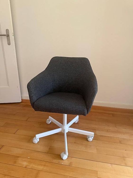TOSSBERG / MALSKÄR Swivel chair, Gunnared dark grey/white (Gebraucht ...