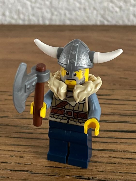LEGO Minifigur Wikinger mit Axt (Set 31132) (Neu (gemäss Beschreibung ...