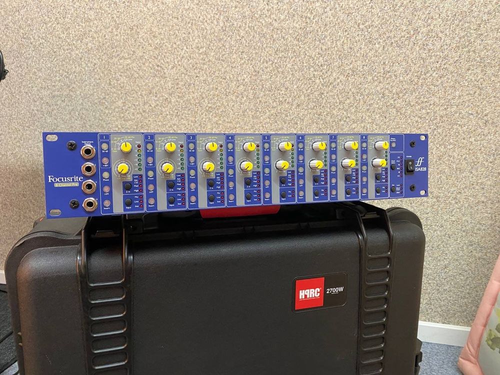 Focusrite ISA 828 MKII + ISA Digital Output Card (Gebraucht) in für CHF ...