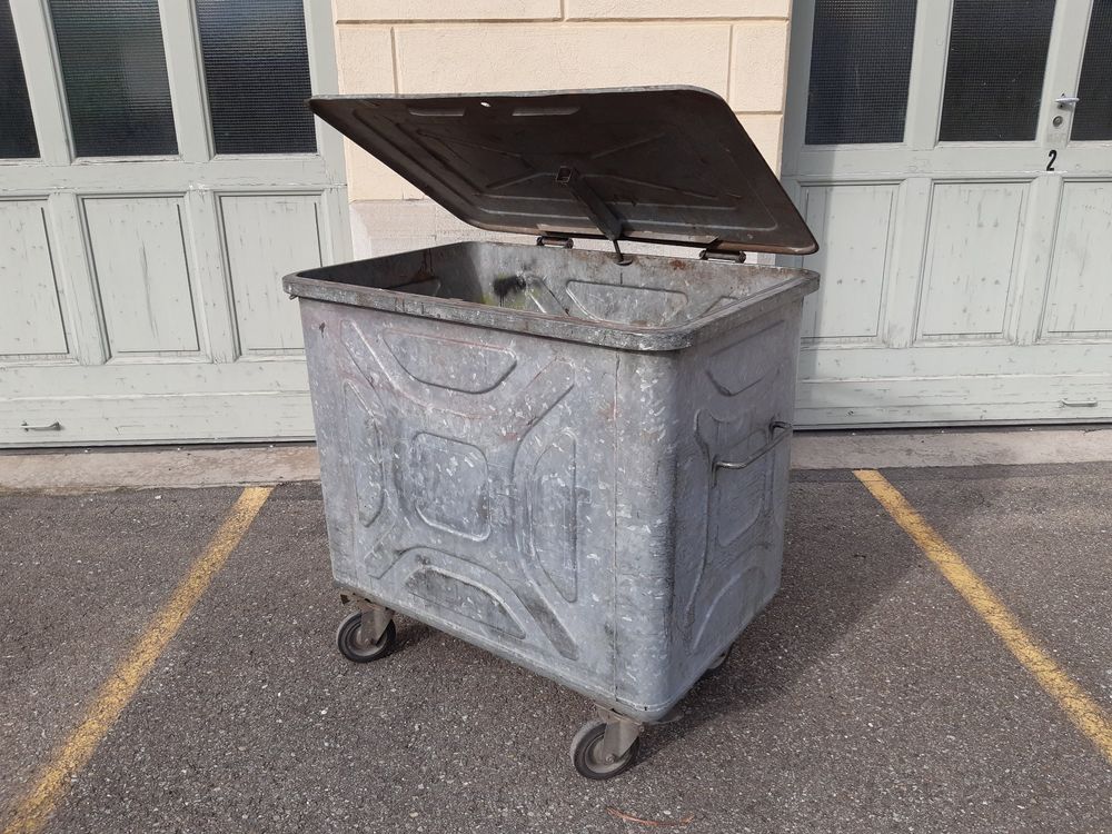 Abfallcontainer Container 800 Liter Ochsner | Acheter sur Ricardo