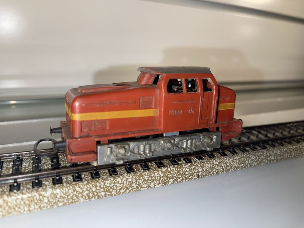 Lokomotive WESA 195 (Gebraucht) in Siebnen für CHF 40 – mit Lieferung auf Ricardo kaufen