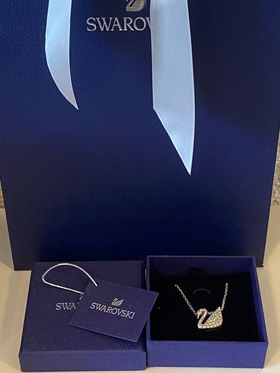 Swarovski Kette Schwan neu und original (Neu und originalverpackt) in Kirchleerau für CHF 40 ...