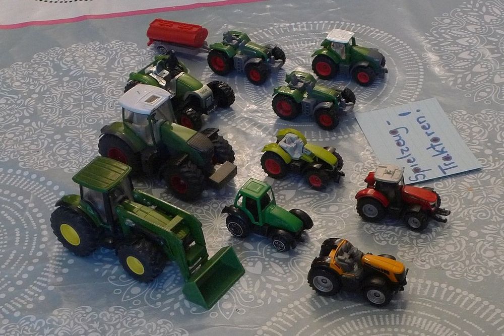 Spielzeug-Traktoren! (Gebraucht) in für CHF 18 – mit Lieferung auf ...
