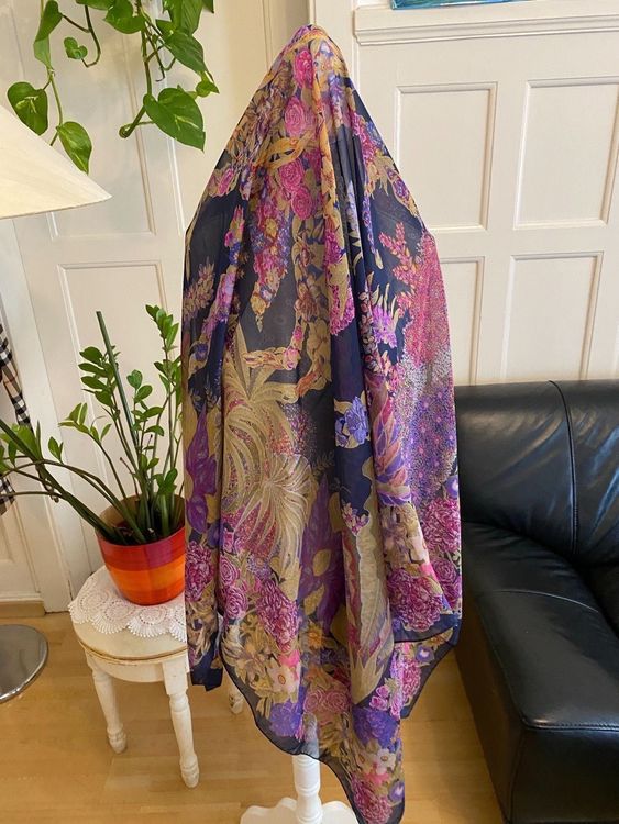 SARAH Lehner grosse Seiden Foulard | Kaufen auf Ricardo