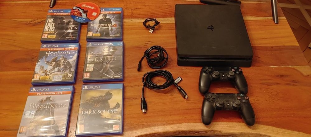 Playstation 4 Slim | Kaufen auf Ricardo