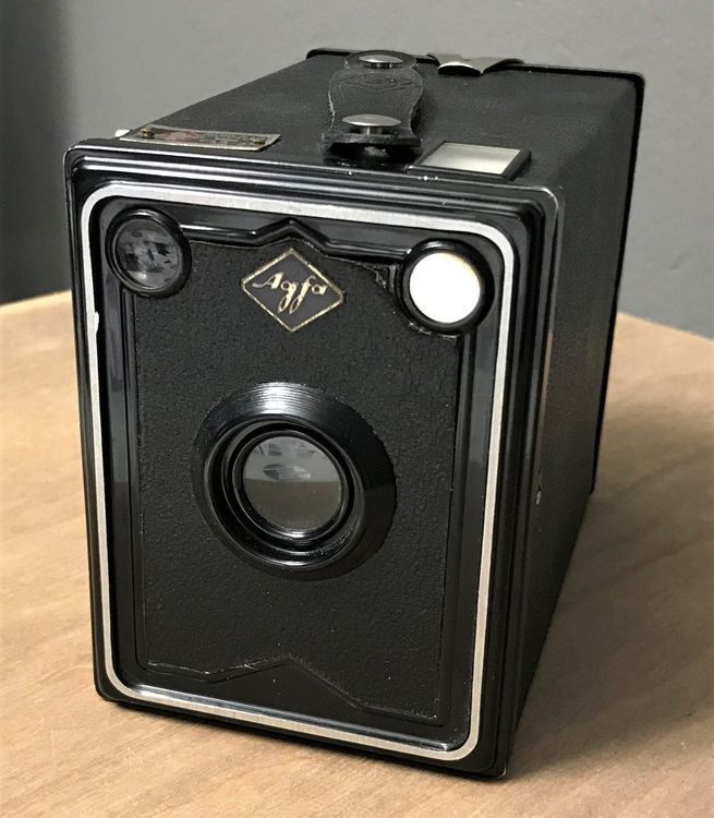 Alte AGFA KAMERA BOX URALT VINTAGE (Gebraucht) in Rothrist für CHF 20 ...