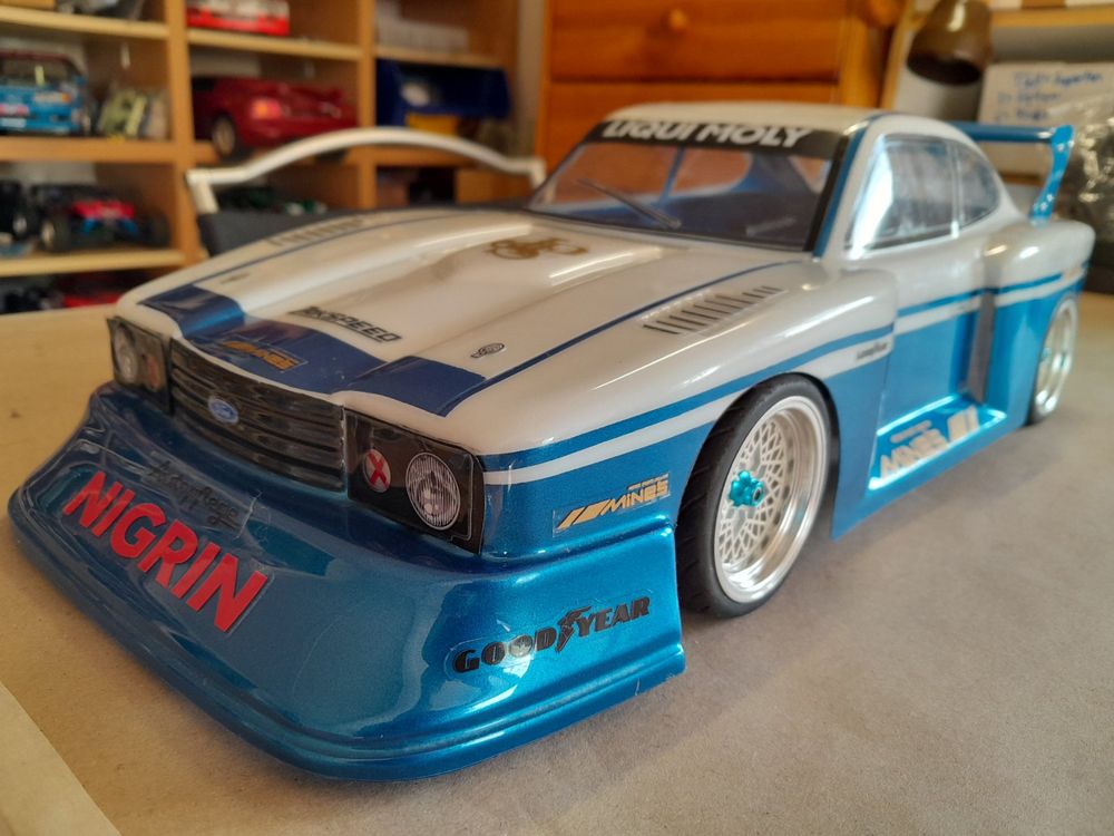 FORD CAPRI 1:10 KAROSSERIE MIT DISPLAY CHASSIS | Kaufen auf Ricardo