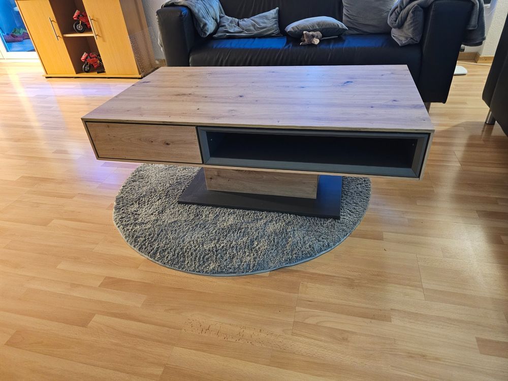 Couchtisch zu verkaufen (Gebraucht) in Schinznach-Dorf für CHF 35 – nur Abholung auf Ricardo kaufen