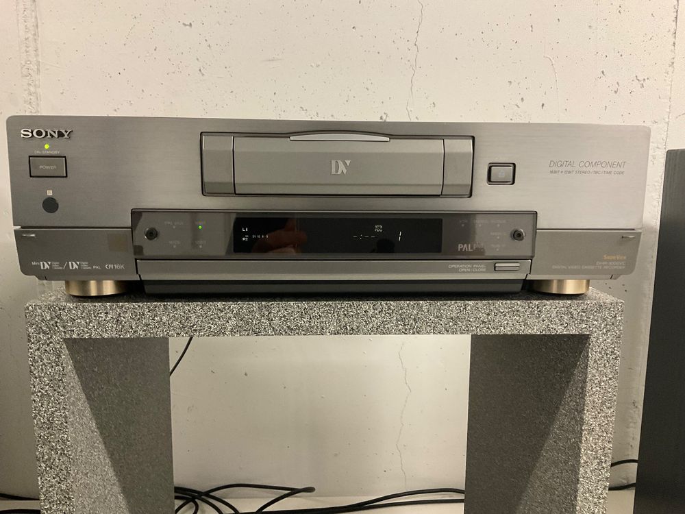 Sony Highend DV-Mini DV Recorder DHR-1000B/NP/VC (Gebraucht) in Chur ...