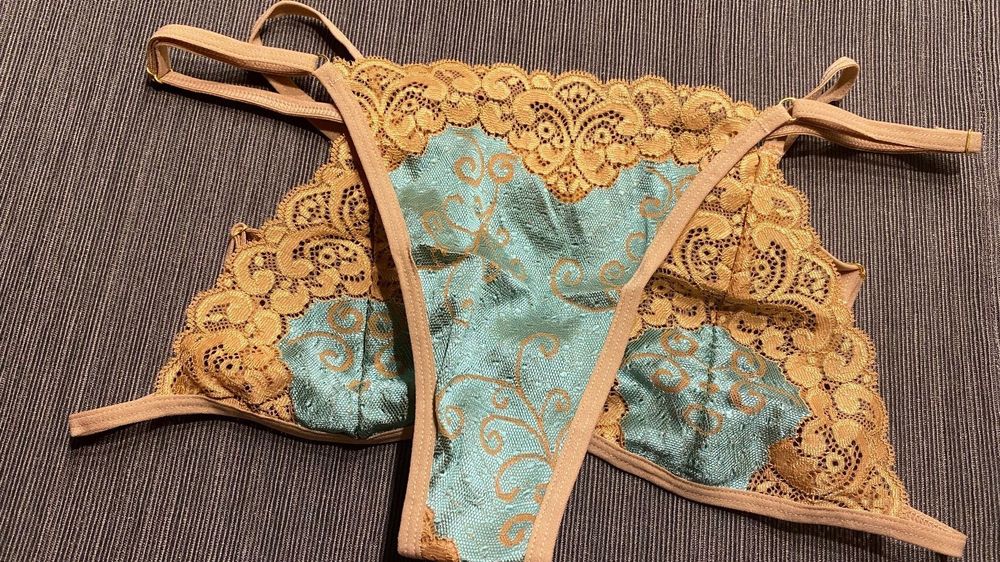 BH - String Set | Kaufen auf Ricardo