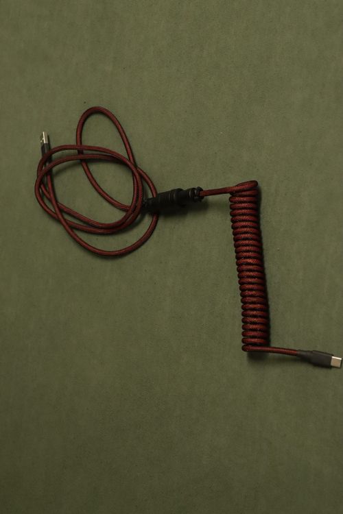 Custom Keyboard Kabel Coiled USB-C, Rot/be Schwarz (Gebraucht) in Brugg ...