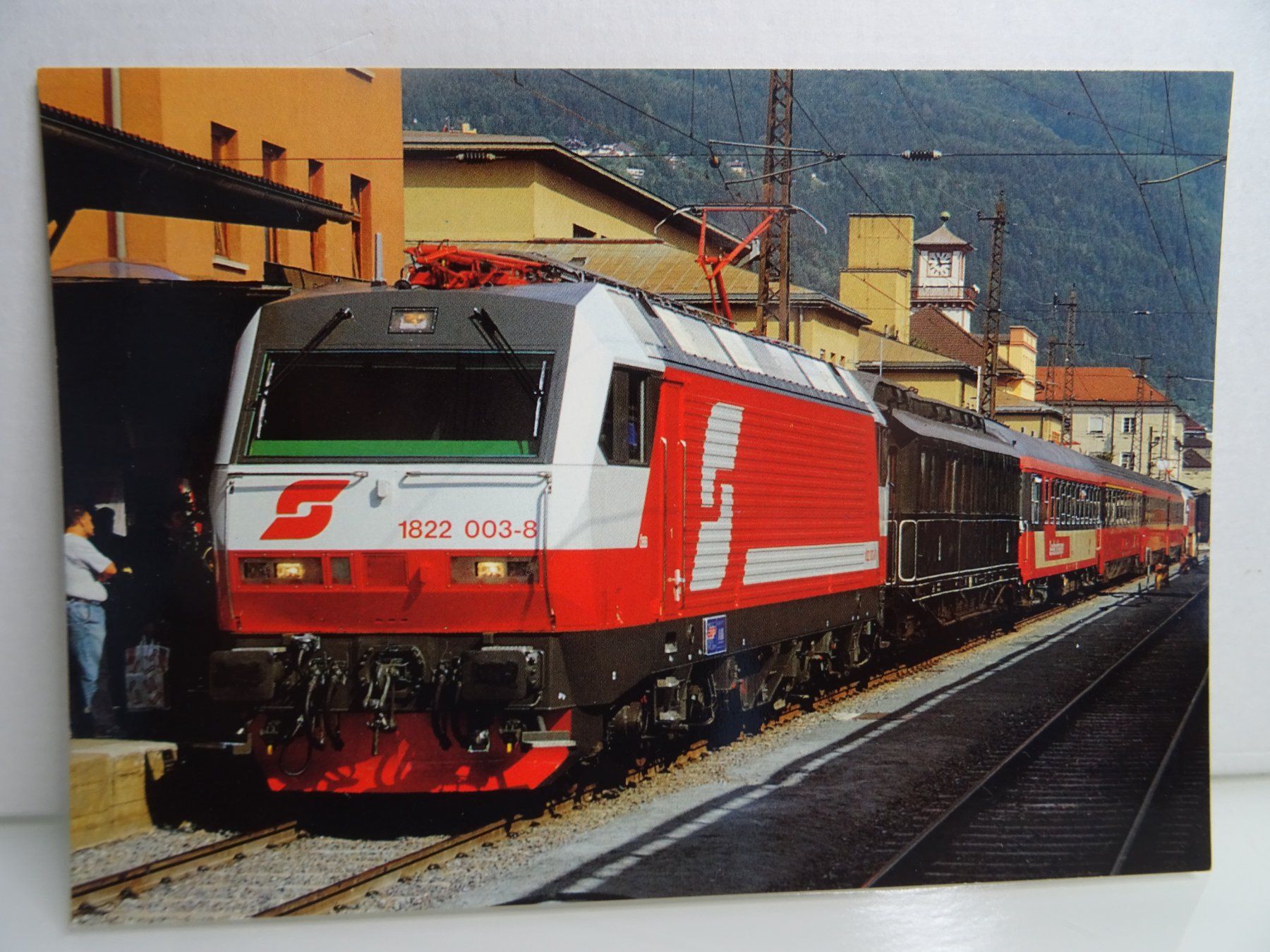 Postkarte ÖBB Lokomotive 1822 003 Innsbruck Hbf. 12.9.1992. (Gebraucht ...