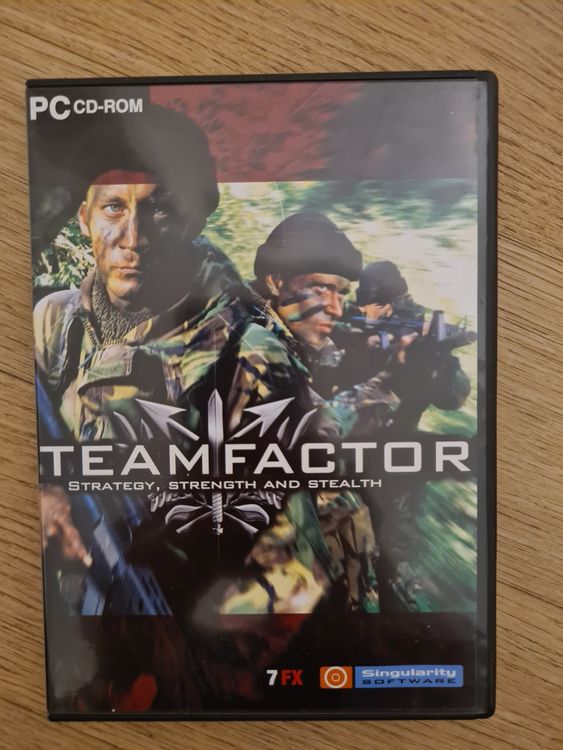 Team Factor + Map (French Cover) - PC (Gebraucht) in Carouge GE für CHF 8.9 – mit Lieferung auf ...