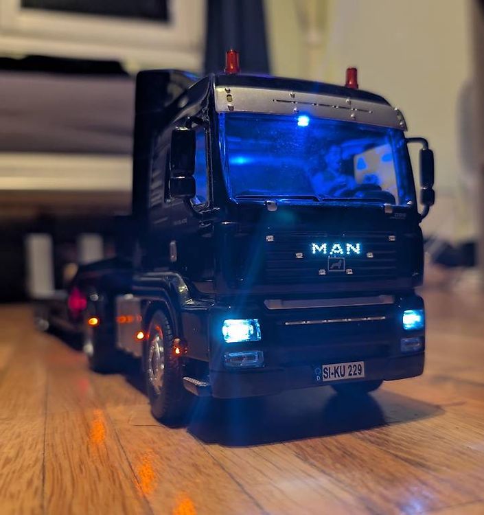 Siku Control 1:32 MAN mit Tieflader | Kaufen auf Ricardo