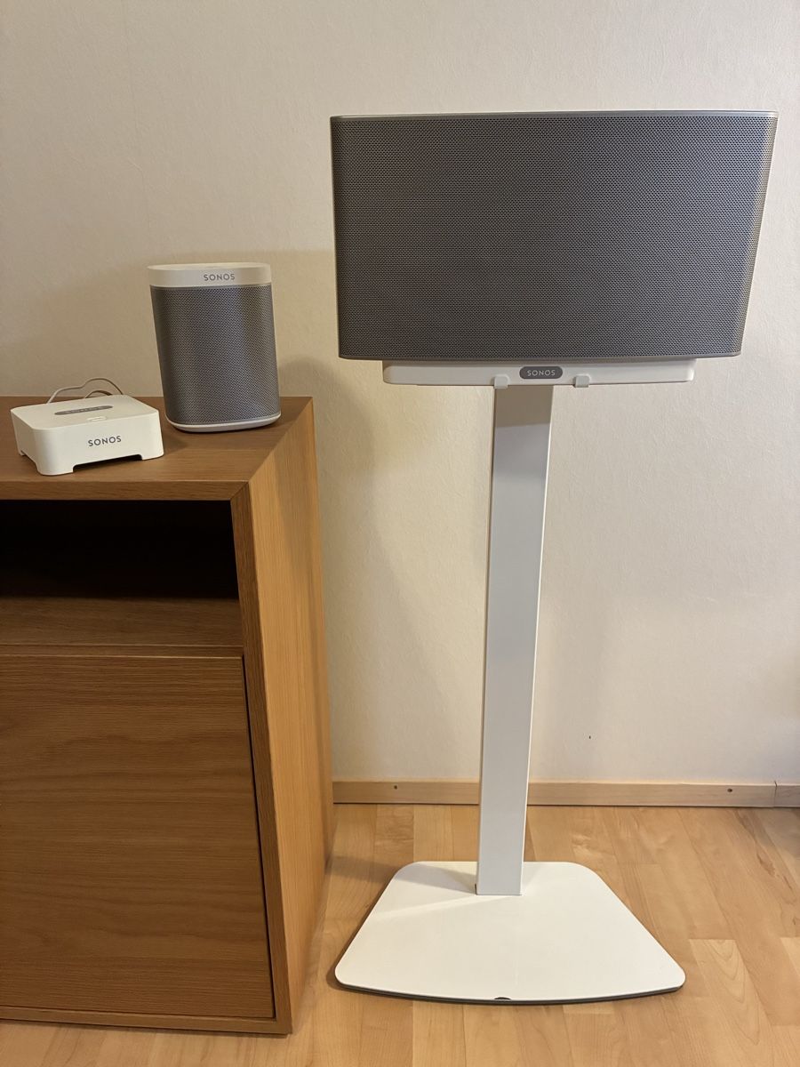 Sonos: Play 1, Bridge, Sonos Play 5 Gen.1 und Standfuss (Gebraucht) in ...
