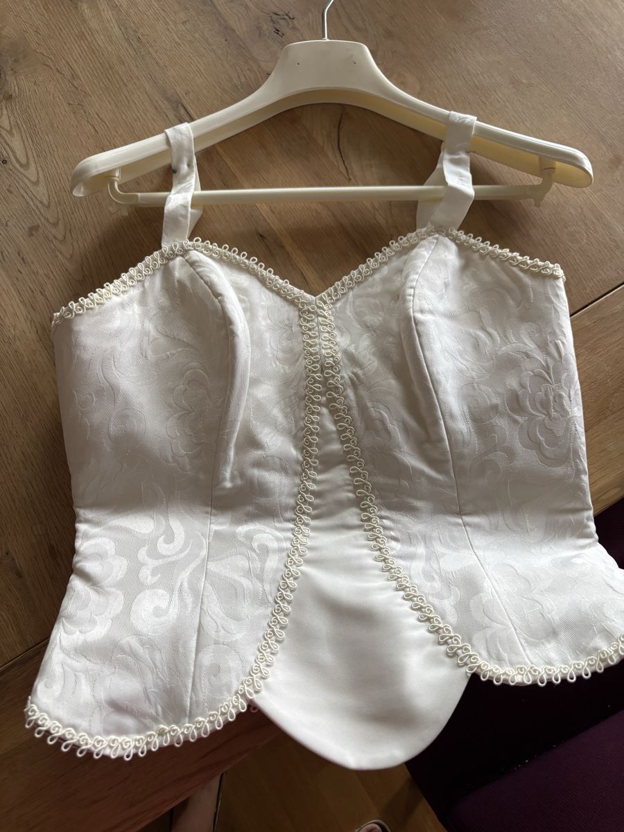 Robe de mariée Scarlett, jupe ivoire, collection Concorde (D'occasion ...