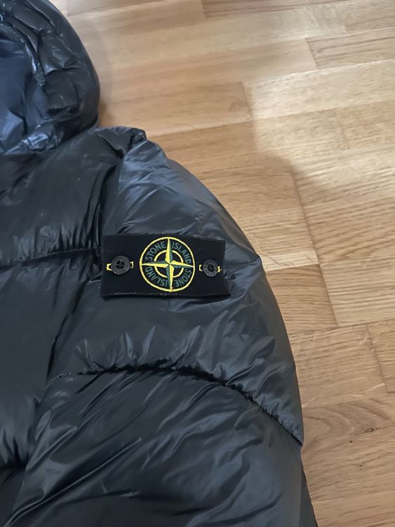 STONE ISLAND Daune Jacke (Gebraucht) in für CHF 150 – mit Lieferung auf ...