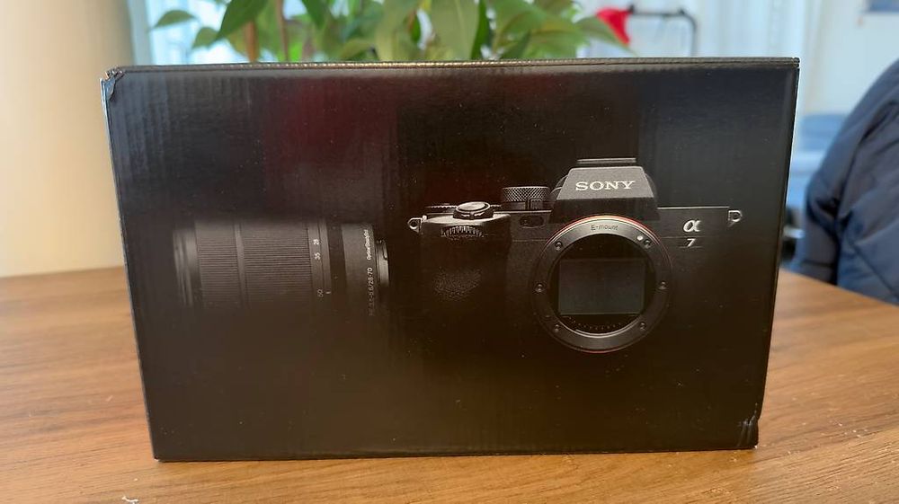 Sony A74 Kit Sony 28-70mm 4 Jahre Garantie (NEU) (Neu und ...