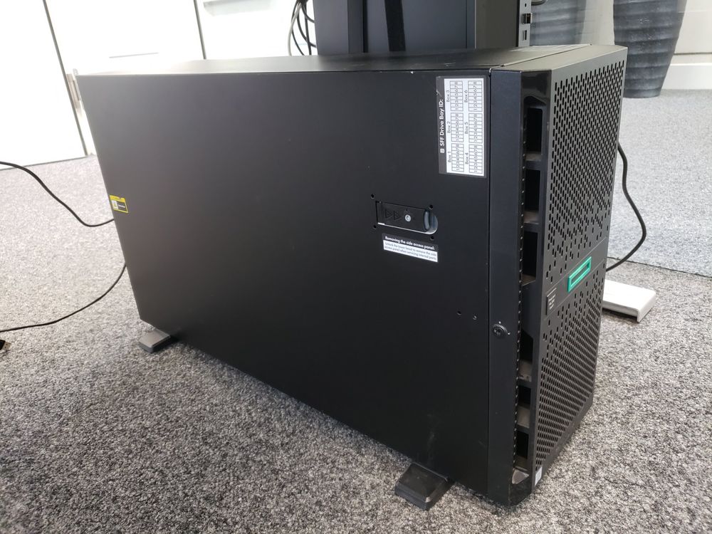 HP ProLiant ML350 Gen9 (Gebraucht) in Bülach für CHF 250 – nur Abholung auf Ricardo kaufen