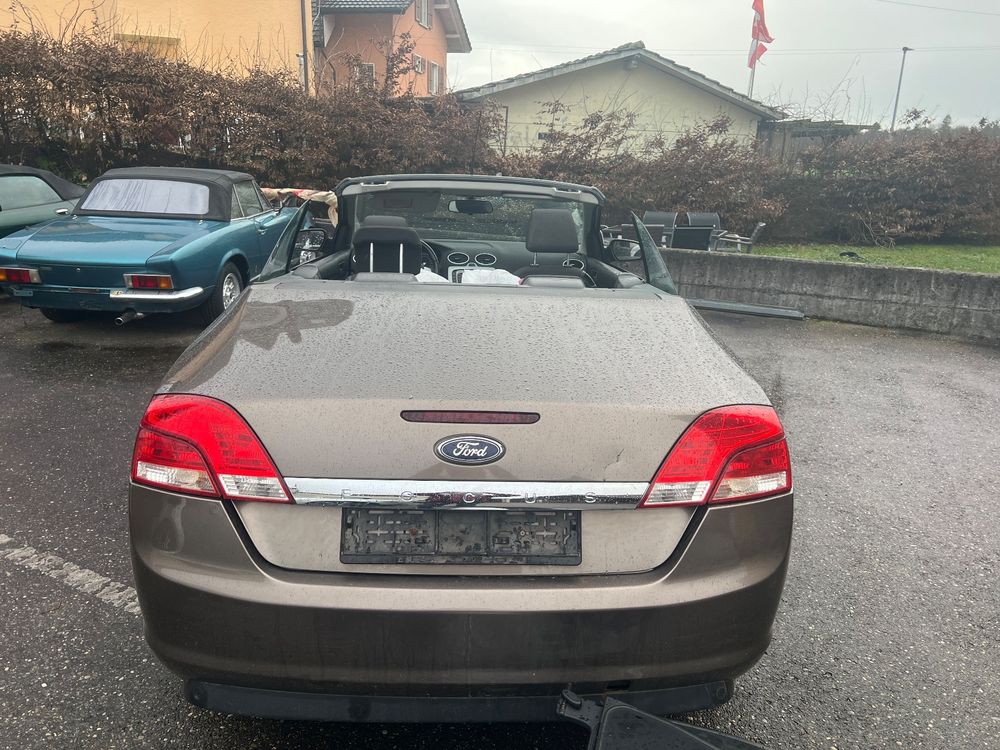 Ford Focus Cabrio 2.0i 16v (Gebraucht) in Egerkingen für CHF 1206 – nur ...