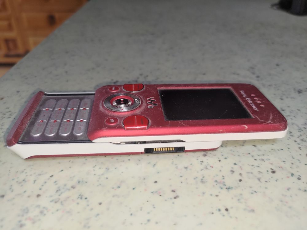 📞 Sony Ericsson W580i - Vintage Handy Natel Mobile rot📱 (D'occasion) à ...