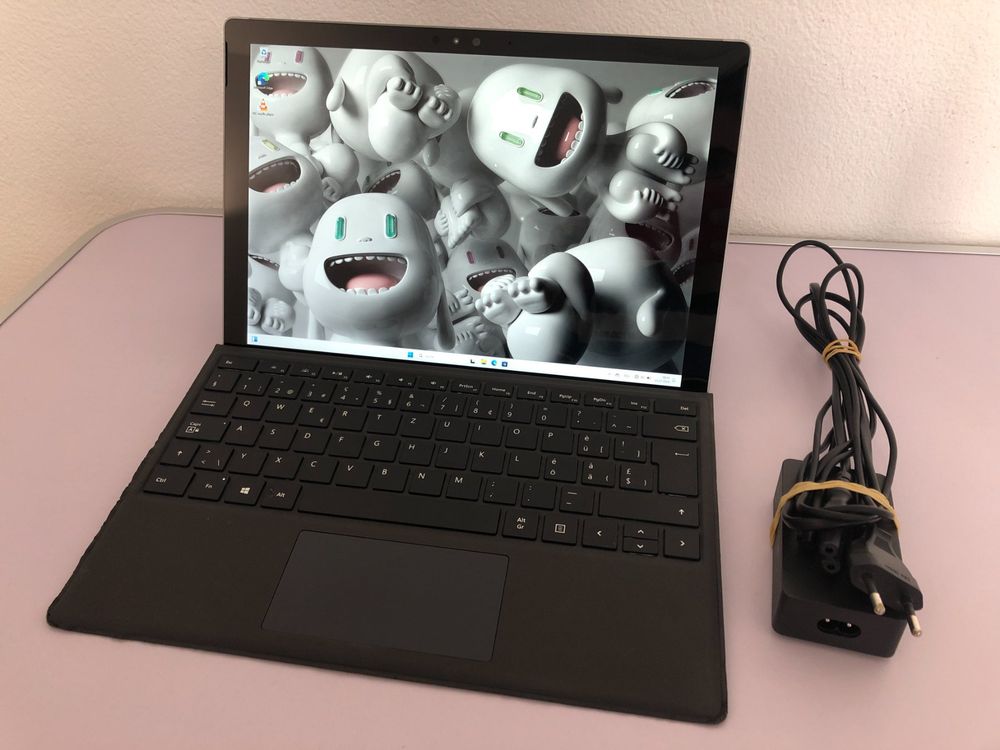 TOP Surface Pro 4, i7-6650U, 16GB RAM, 256GB SSD, Akku 91.6% | Kaufen auf Ricardo