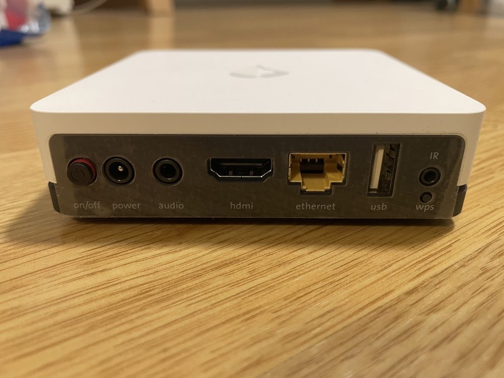 Swisscom TV-Box UHD (Gebraucht) in Birsfelden für CHF 20 – nur Abholung ...