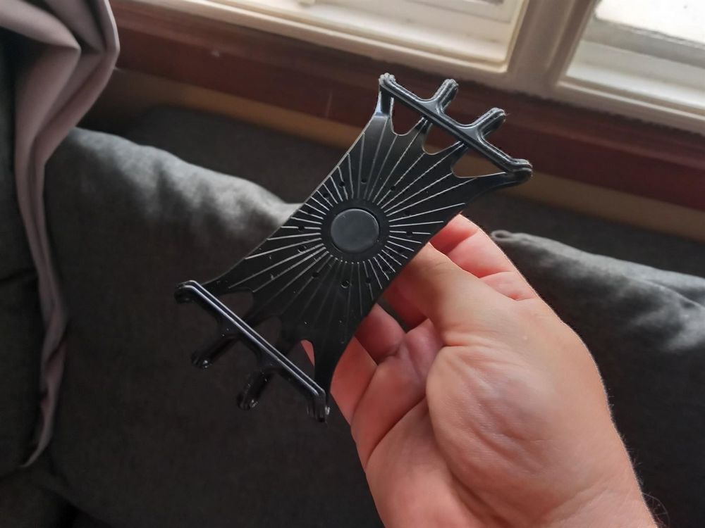 Smartphone Halterung für Fahrräder und Motorräder (Neu und originalverpackt) in Bremblens für ...