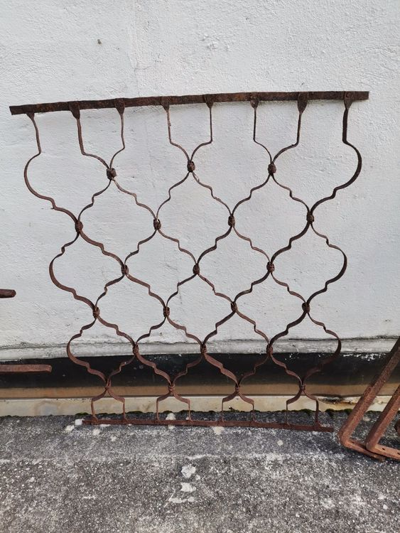 Eisengitter, Rostiges Eisengitter, Metall Gartendeko, Rostig (Gebraucht ...