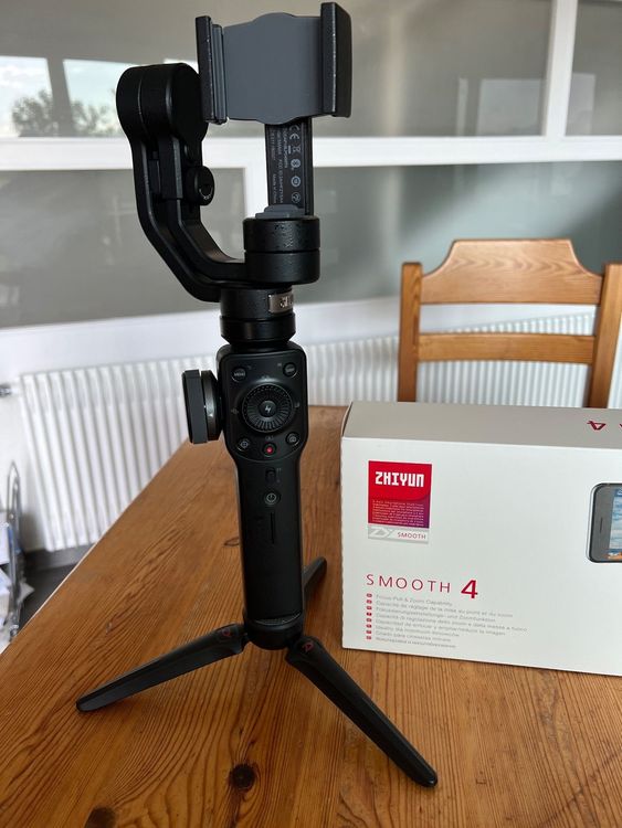 ZHIYUM Smooth 4 3-Achsen Smartphone Stabilisator | Kaufen auf Ricardo