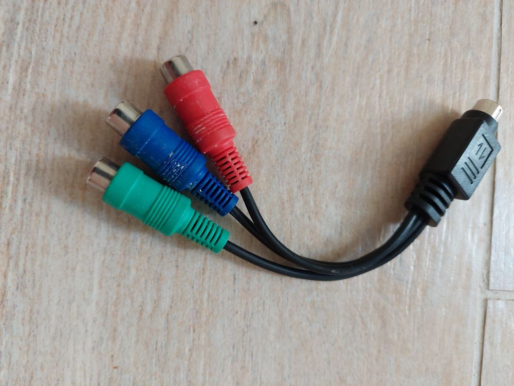 Cable PS4 connect to component female | Kaufen auf Ricardo