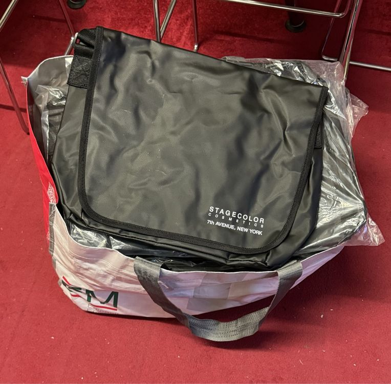 Taschen 30 St. | Kaufen auf Ricardo