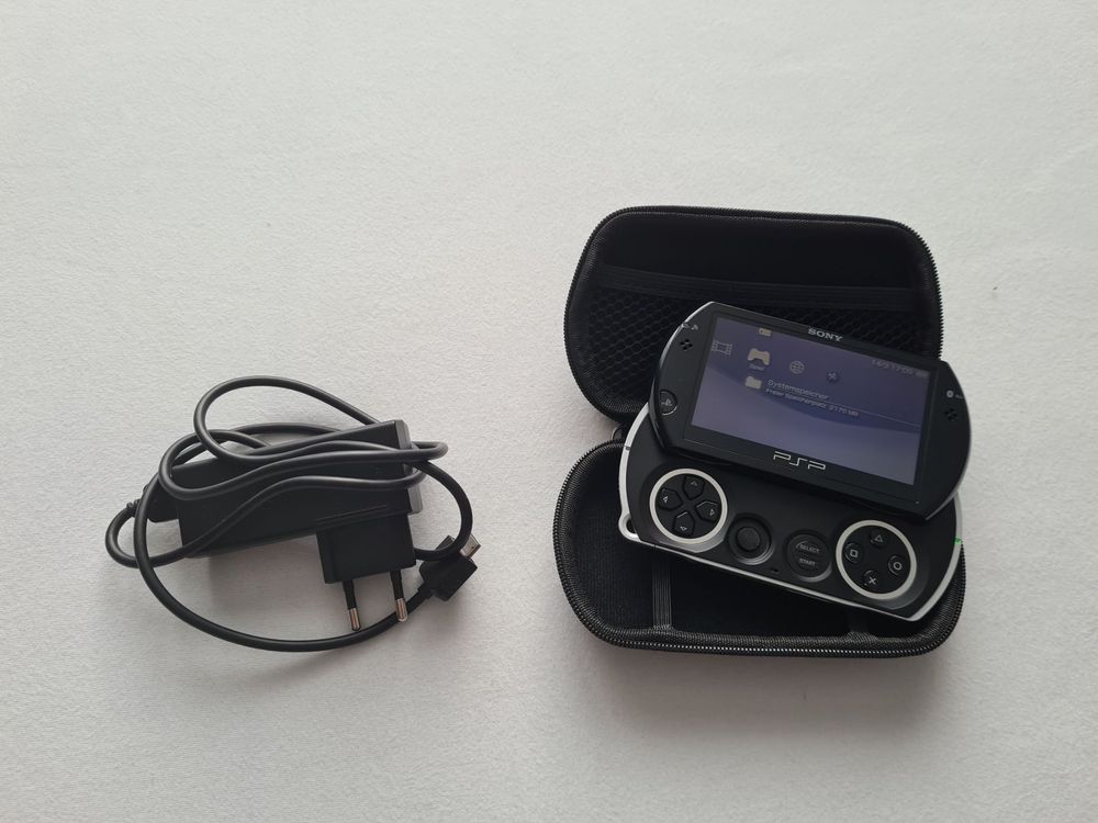 Playstation Portable Go / PSP Go (Gebraucht) in Chur für CHF 280 – mit ...