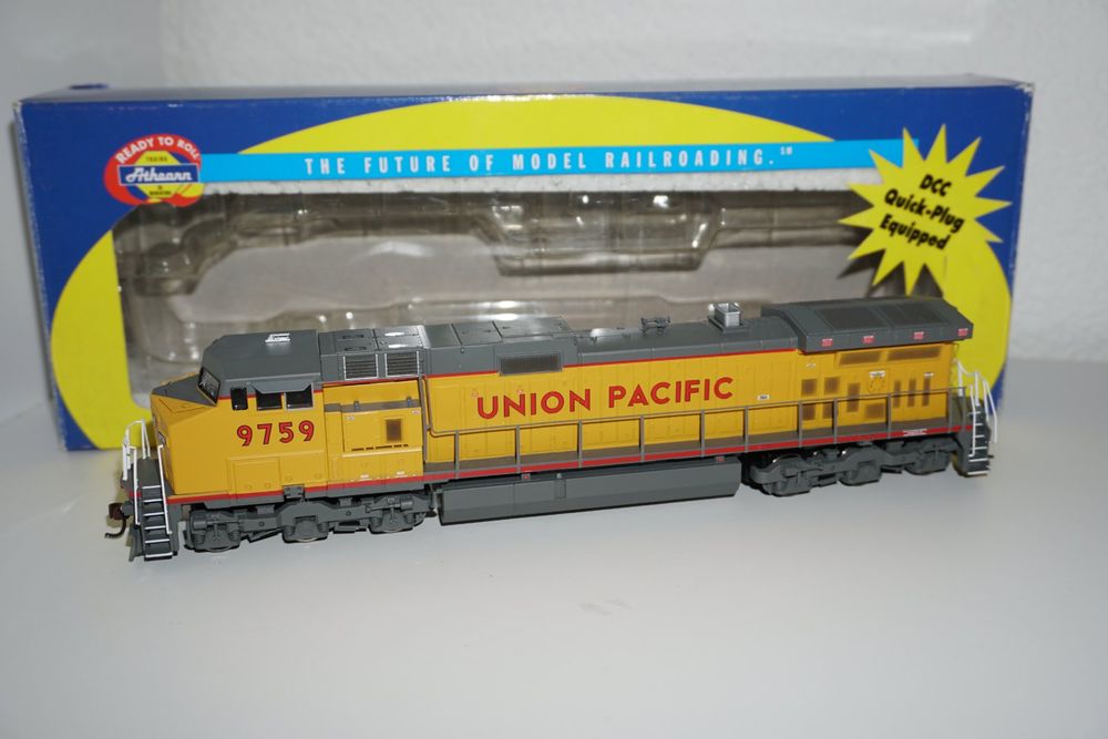Athearn 80890 - Union Pacific Dash 9-44CW Diesellok H0/DC (Gebraucht ...