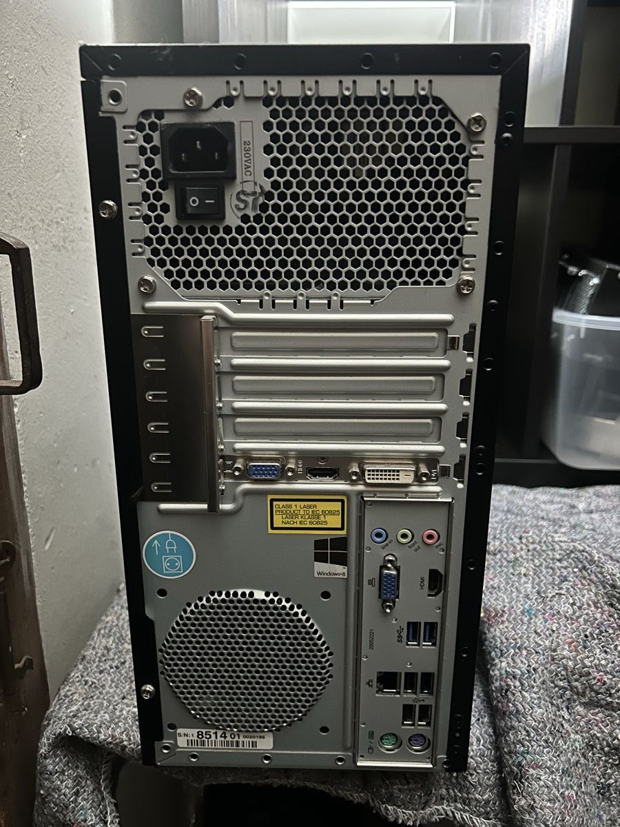 Medion Desktop-PC – Intel Core i3 – funktioniert einwandfrei (Gebraucht ...