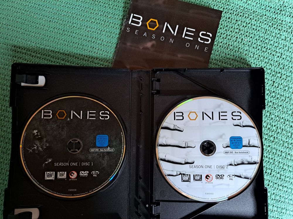 BONES | Kaufen auf Ricardo