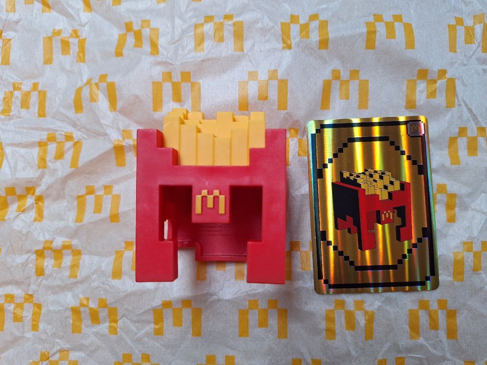 McDonald's Minecraft Pommes Figur + Karte🍟 mit Code (Neu (gemäss ...