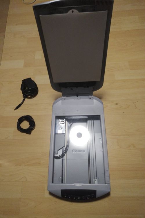 Scan Gerät Canon Canoscan 4400F (Gebraucht) in Nussbaumen AG für CHF 16 ...