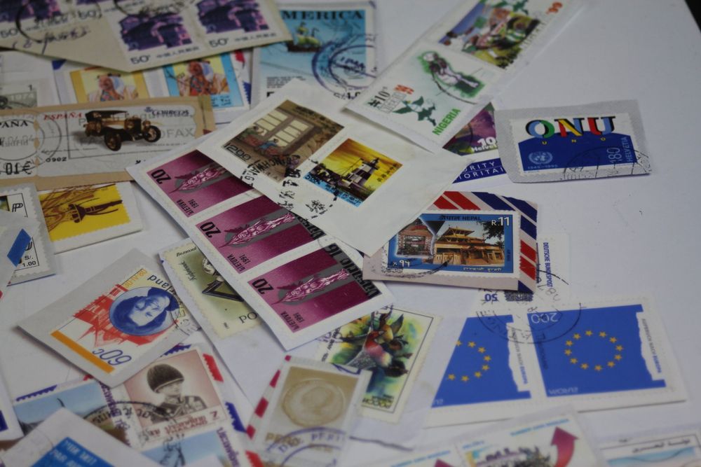 🌍 Lot Welt-Briefmarken – Ab 1.- (Gebraucht) in Basel für CHF 1 – mit ...