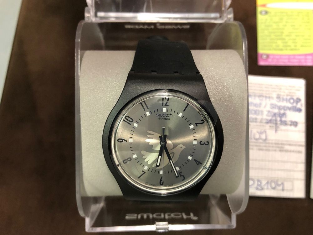 Swatch - Collection James Bond 007 (Neu und originalverpackt) in Zürich für CHF 78 – mit ...