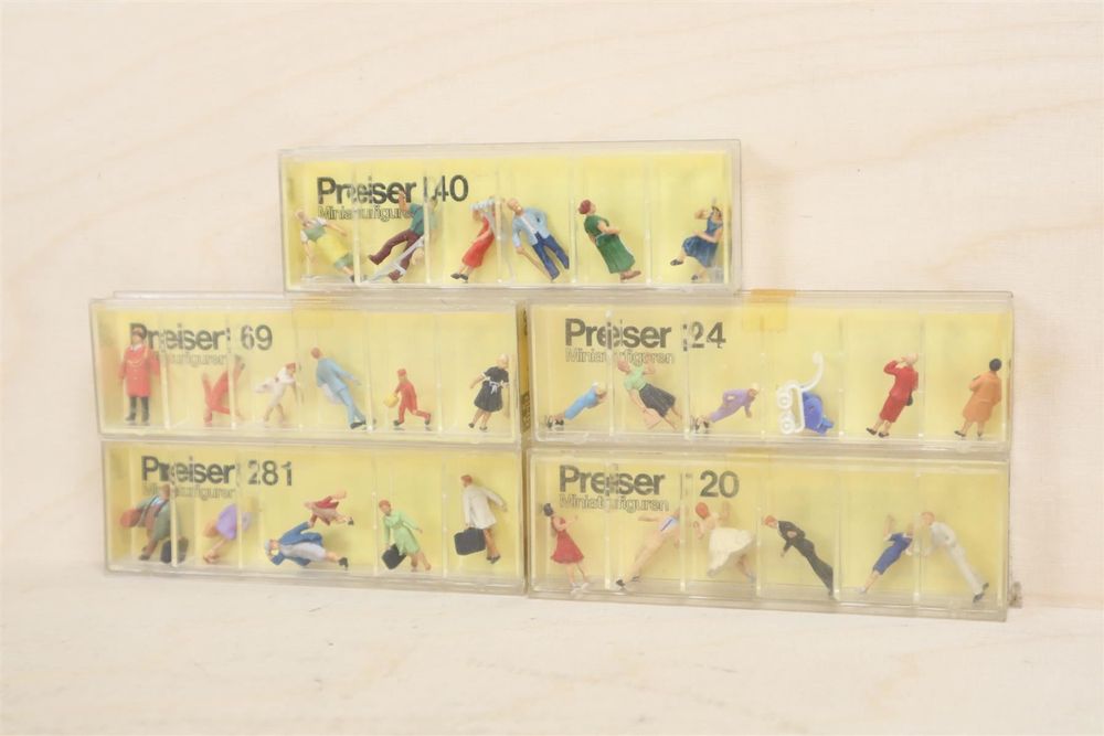 Preiser 30 x Figuren im Set - Neuwertig (Neu (gemäss Beschreibung)) in ...